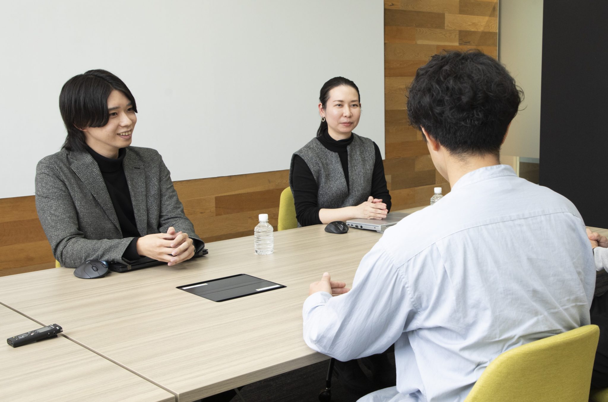 【インタビュー】潜在層に訴える記事で流入増！オウンドメディアのコンテンツ支援事例｜三菱UFJニコス株式会社 | ナイル株式会社